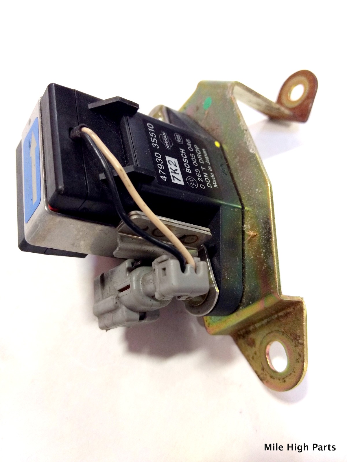 98-02 Nissan Frontier Pickup ABS Deceleration G Sensor 47930 3S510 ...