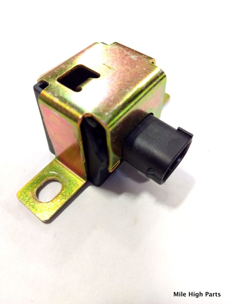 47930 7Z300 // 2000 – 2004 Nissan Xterra ABS Deceleration Stability G ...