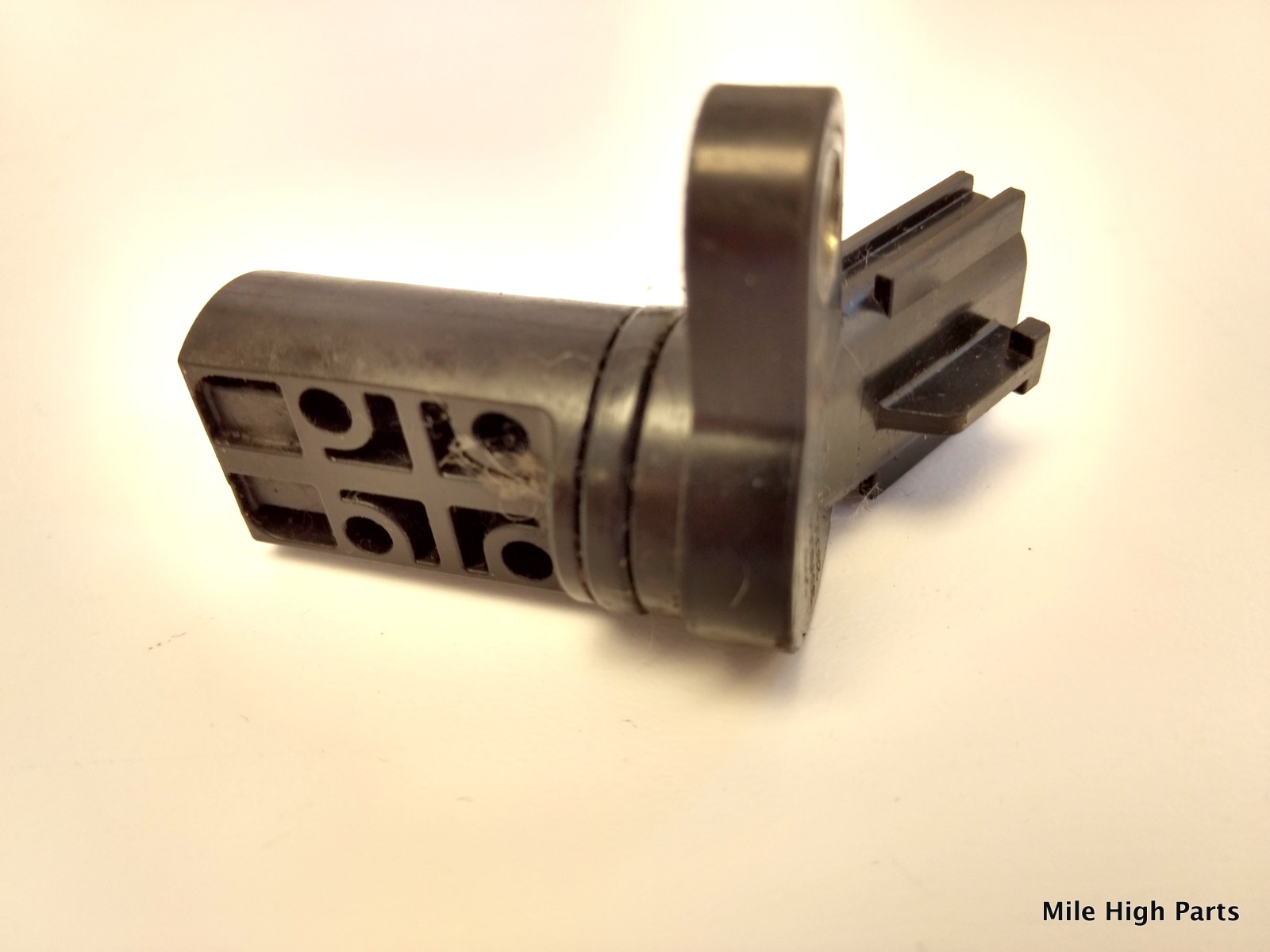 03-07 Infiniti Nissan 3.5L Camshaft Position Sensor SGVB004 PBT-GF30 ...