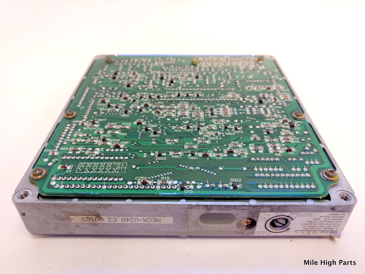 1990 Nissan Nissan Pickup Truck 3.0L A/T 4×4 Engine Computer ECU MECM ...