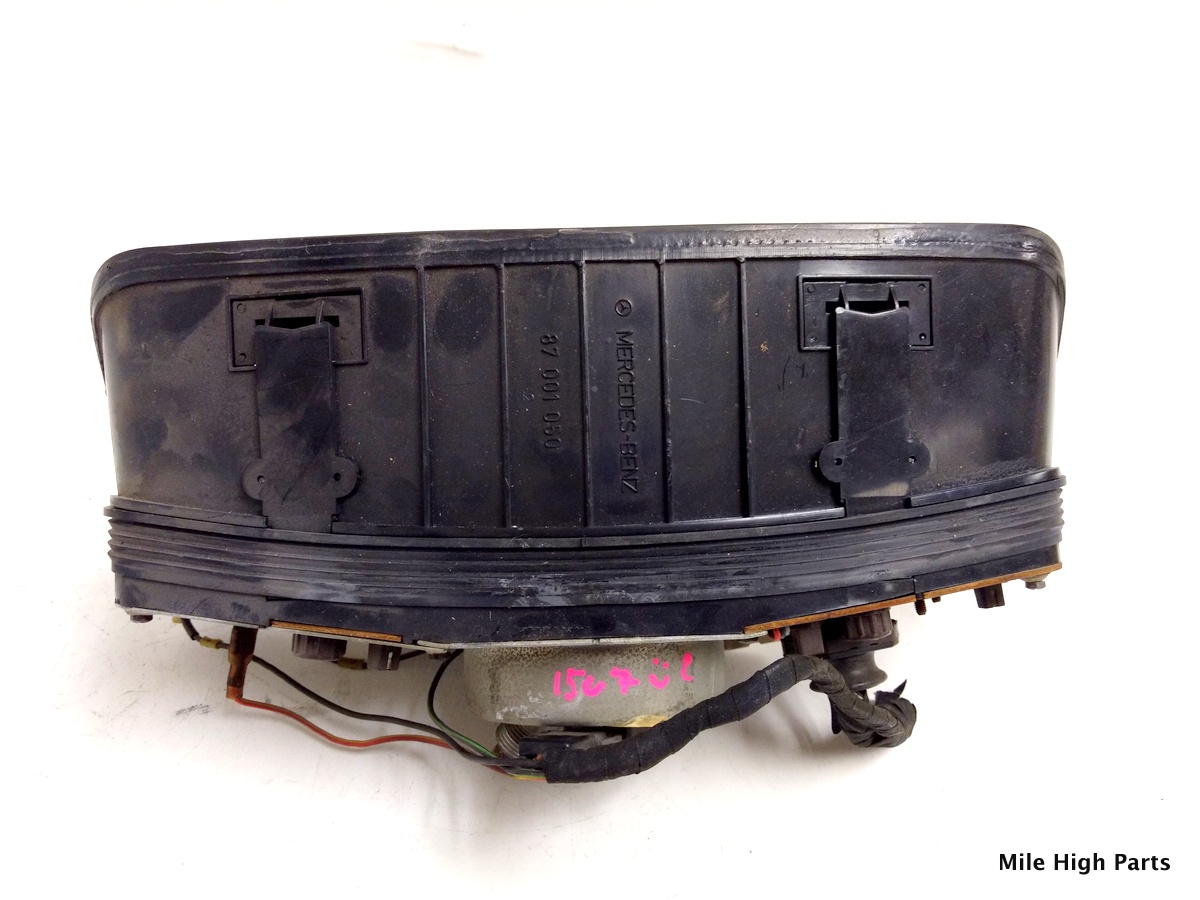 81-85 Mercedes W123 300D Instrument Cluster Speedometer 138K 87001050 ...