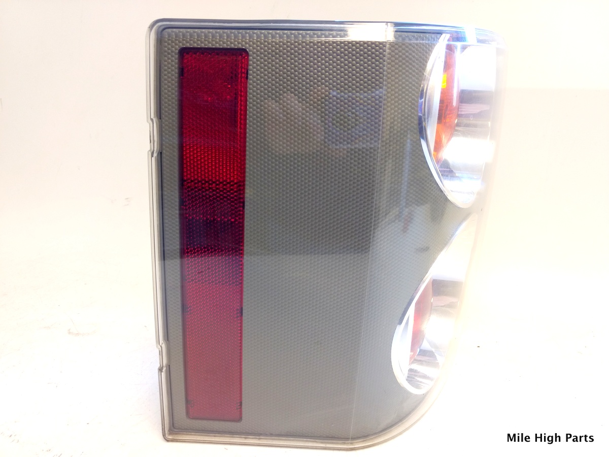 2003-2005 Range Rover HSE L322 Rear Driver Left Tail Light OEM 237451 ...