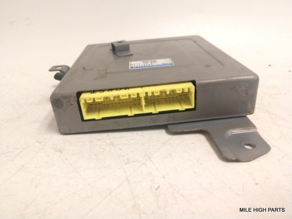 1992-1993 Mazda B2600 Module ECU Engine Computer G63018881 – Quality ...