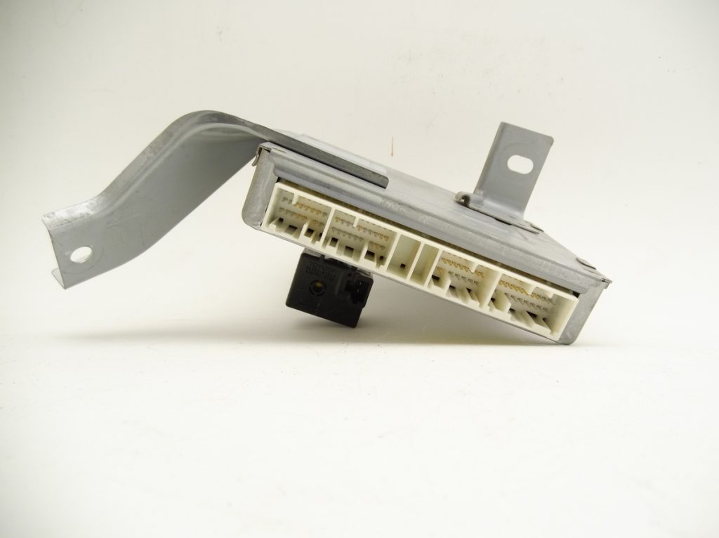 2001-2002 Toyota 4Runner ABS TRC VSC Traction Control Module 89540 ...