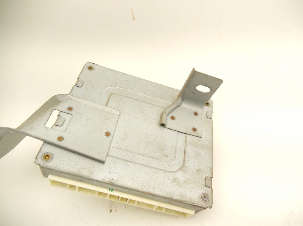 2001-2002 Toyota 4Runner ABS TRC VSC Traction Control Module 89540 ...
