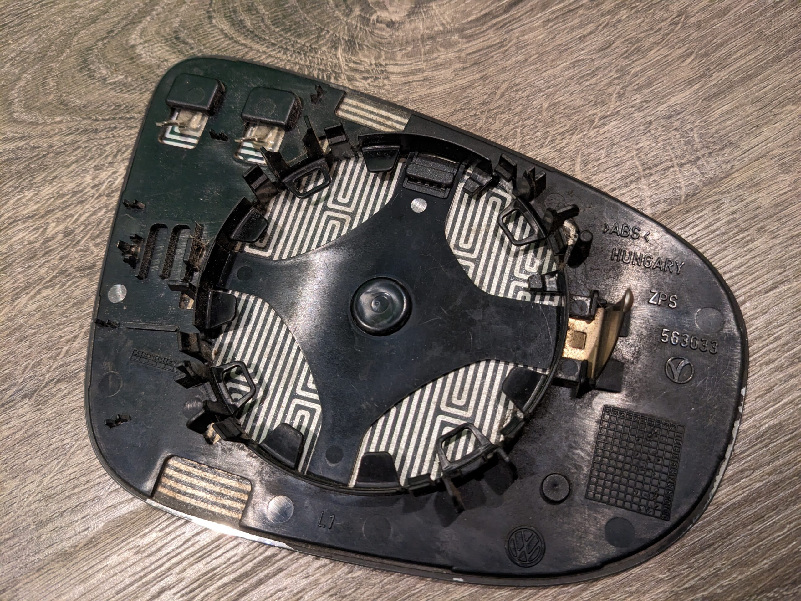 2010-2014 OEM VW Volkswagen Golf Driver Left Side Mirror Glass 563033 ...